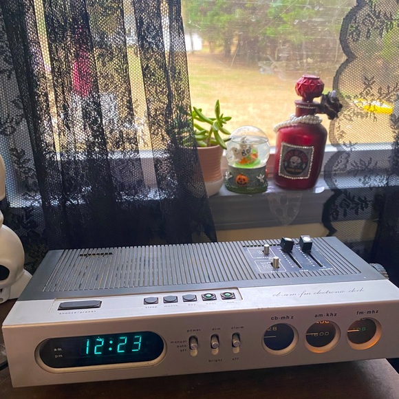 Kings Point | Other | Vintage Kings Point Kp23 Modern Space Age Am Fm ...